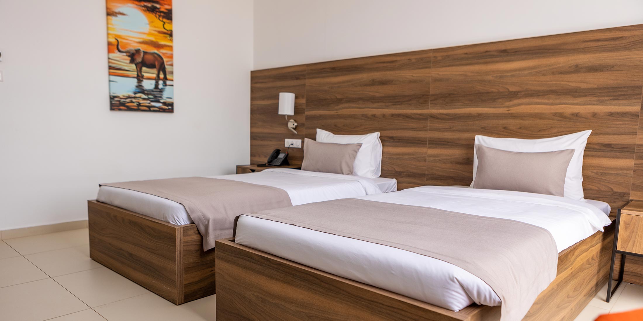 Hôtel 4 étoiles à Bouaké – Côte d’Ivoire | Seen Ran Hotel